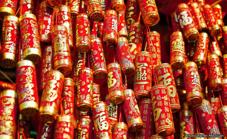Celebrating Chinese New Year with firecrackers, 'lai see' and family ...